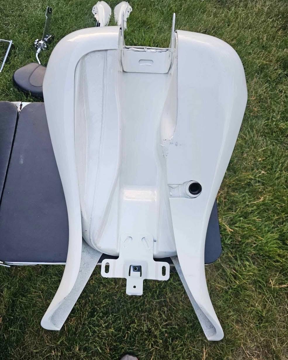 Baddad competition series stretched tank - HENRY GAGES PARTS