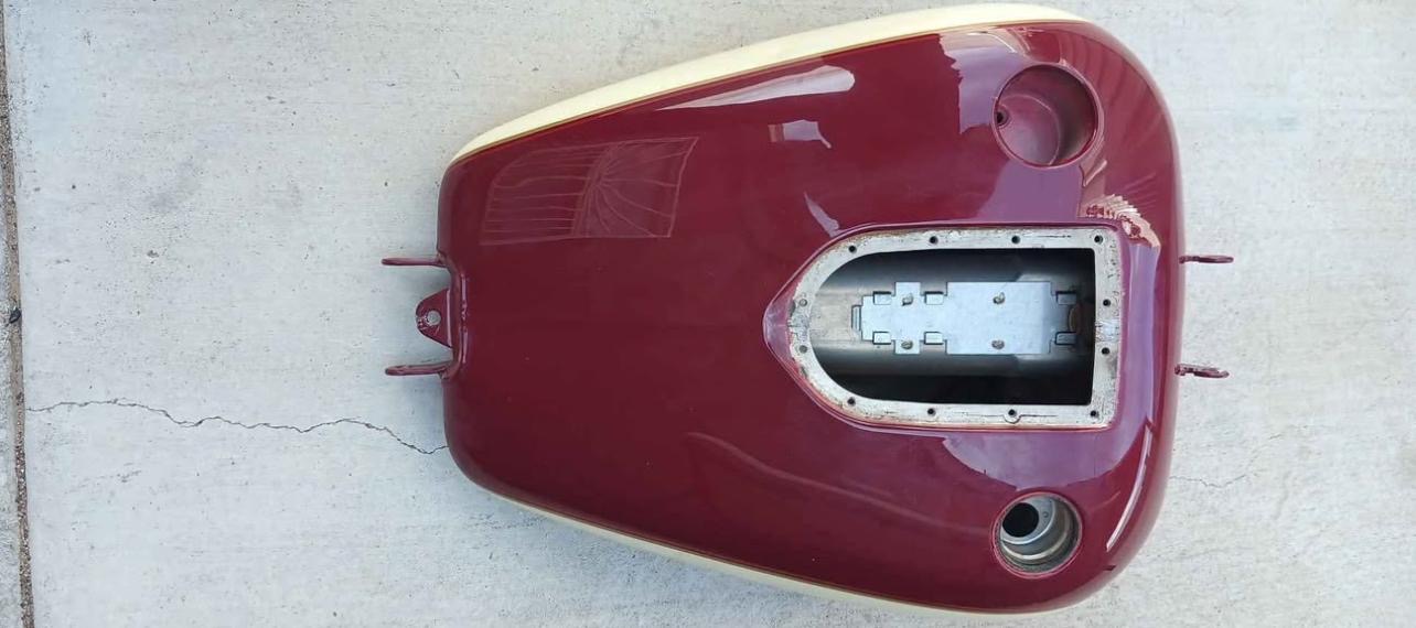 2006 HARLEY DAVIDSON DYNA GAS TANK - HENRY GAGES PARTS